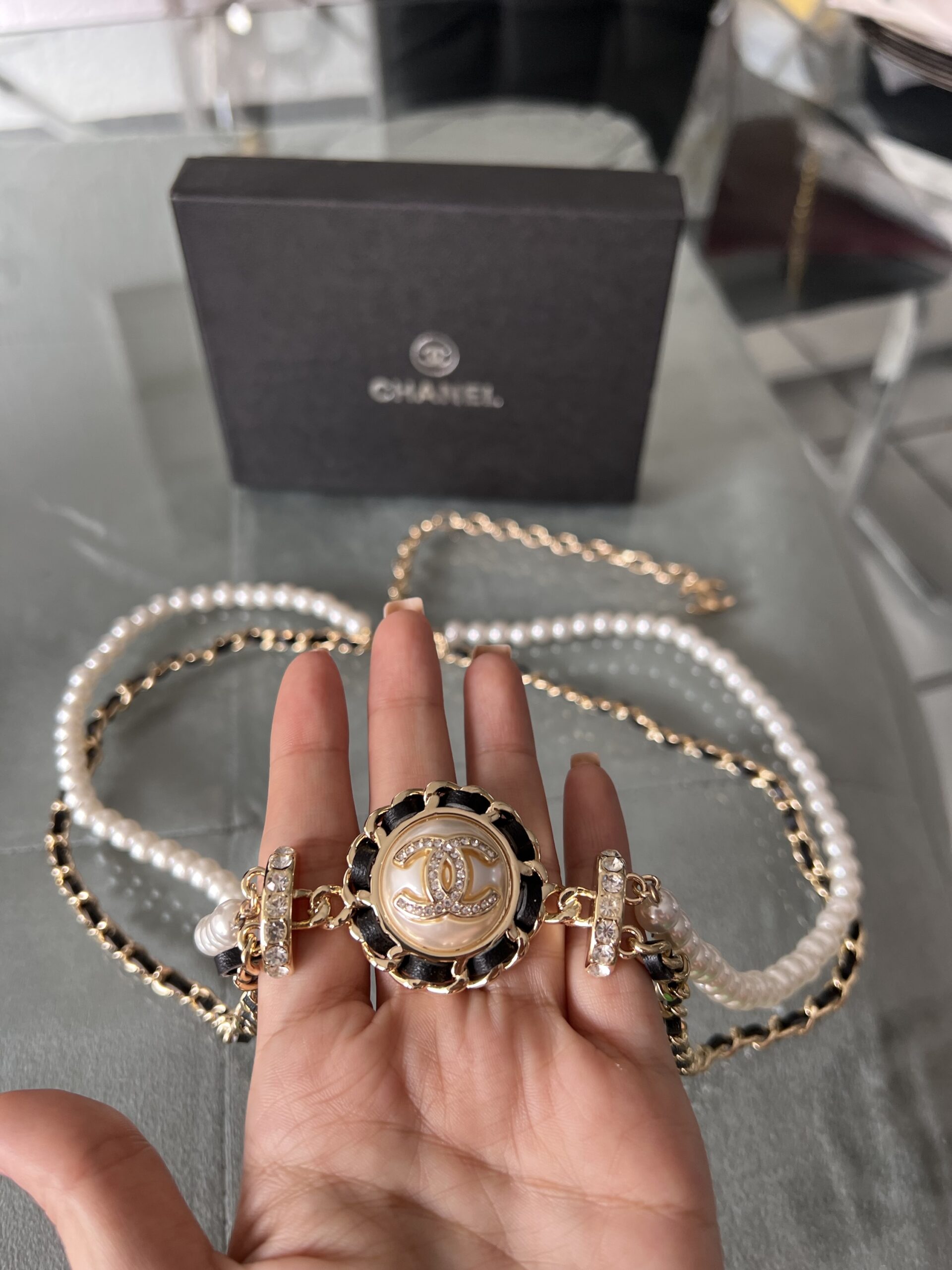 CINTURÓN CHANEL – Exclusive Brands